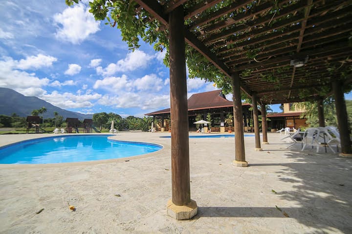 Cabaña Nido De Madera: Refugio Acogedor /Jarabacoa - Jarabacoa