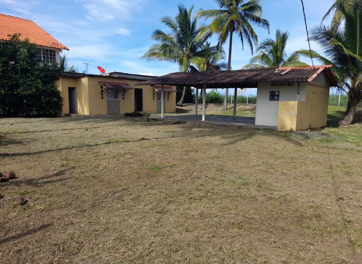 Maison à louer à Playa el Rompió - Maisons à louer à Santa Ana Arriba ...