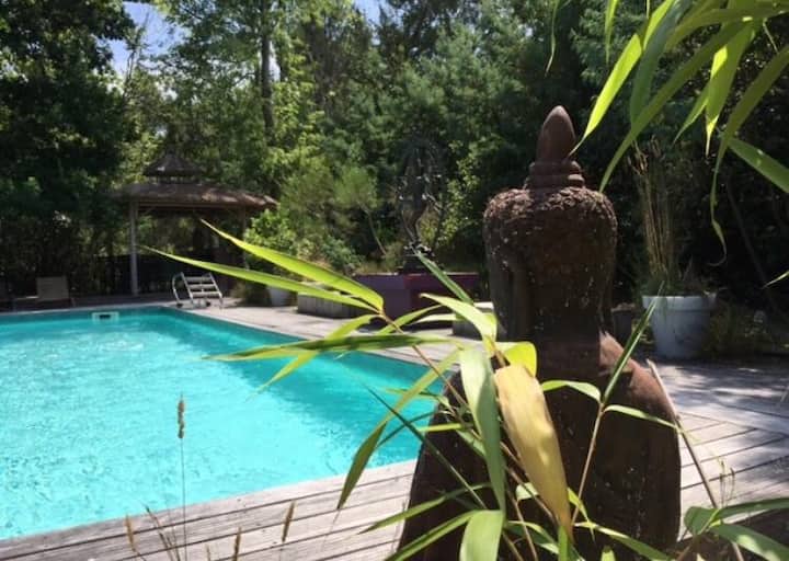Shambala – Villa Atypique Piscine Privée - Saint-Médard-en-Jalles