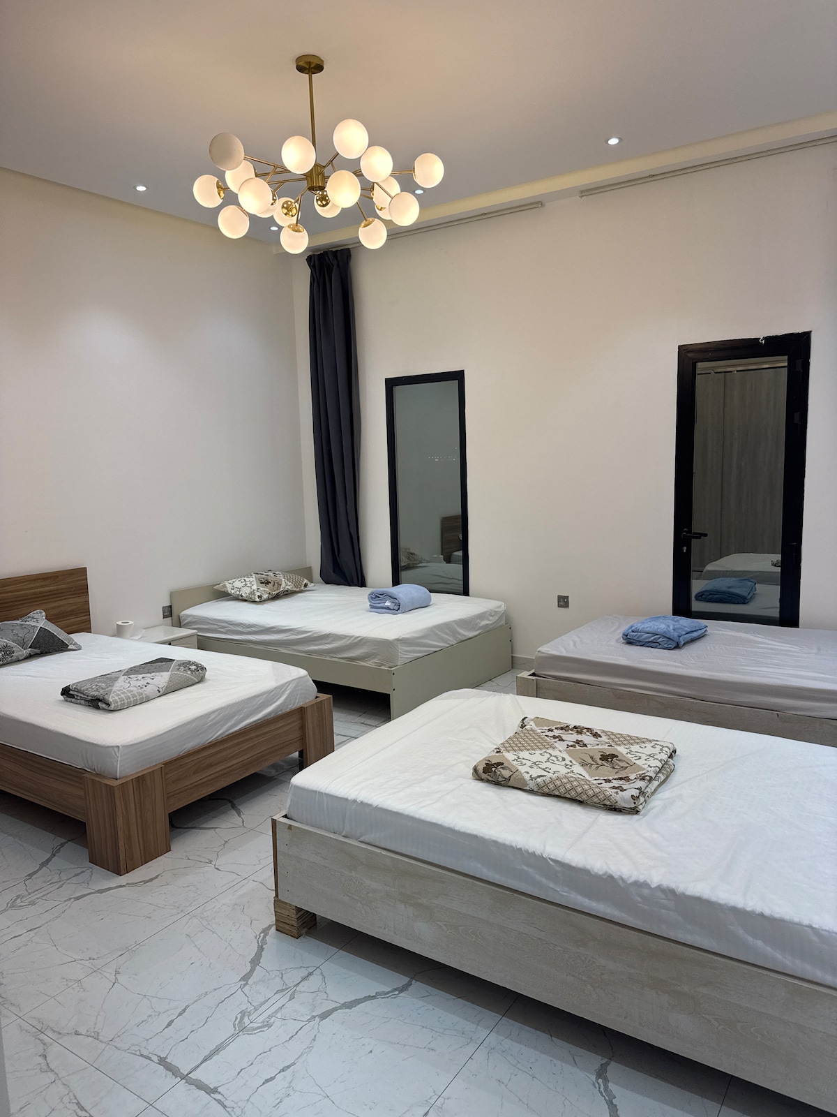 Habibi Villa Hotel - Gästehäuser zur Miete in Ajman City, Ajman ...