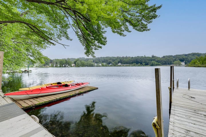 Close To Colleges: Worcester Apt W/ Lake Access! - Worcester, MA