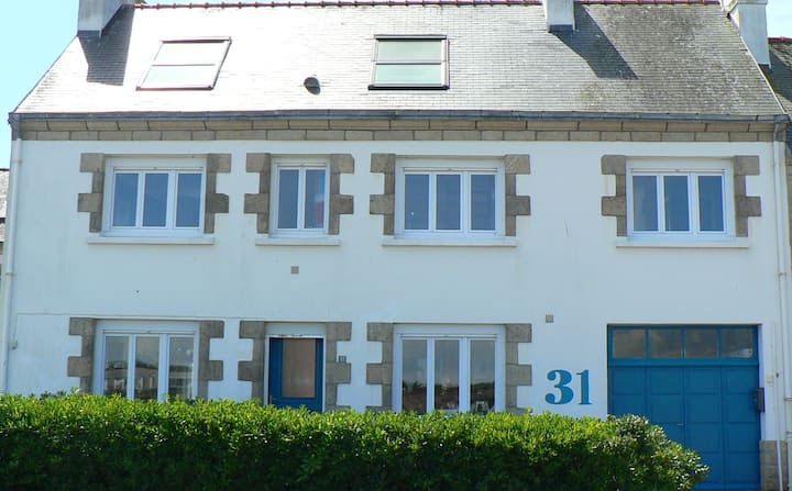 Numéro 31 Sur Le Port - Guilvinec