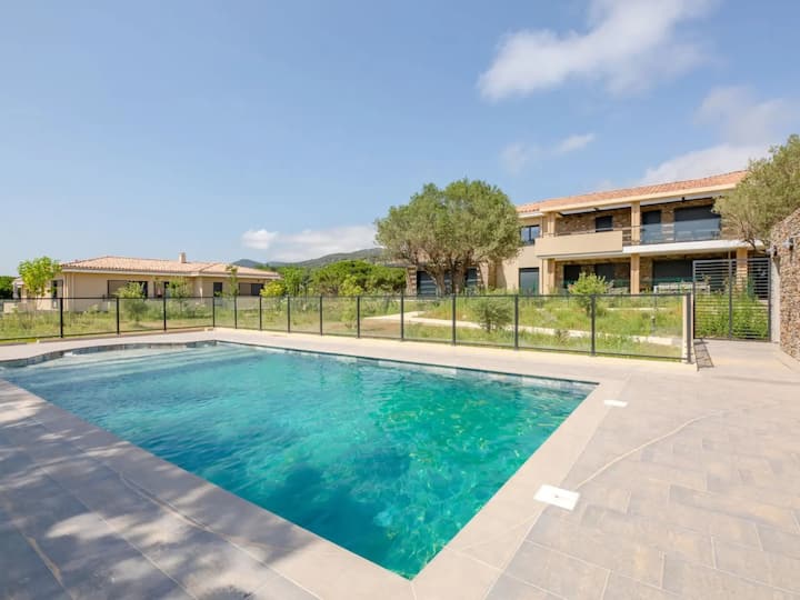 Sainte-maxime Appartement 2 Chambres Avec Piscine - Sainte-Maxime