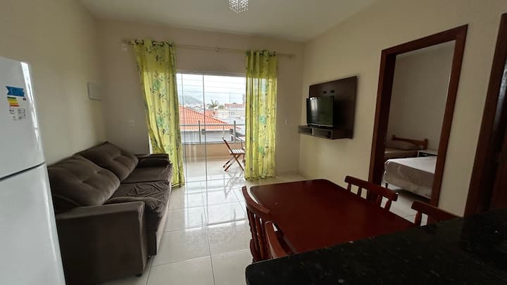 Apartamentos Na Praia De Palmas. - Governador Celso Ramos