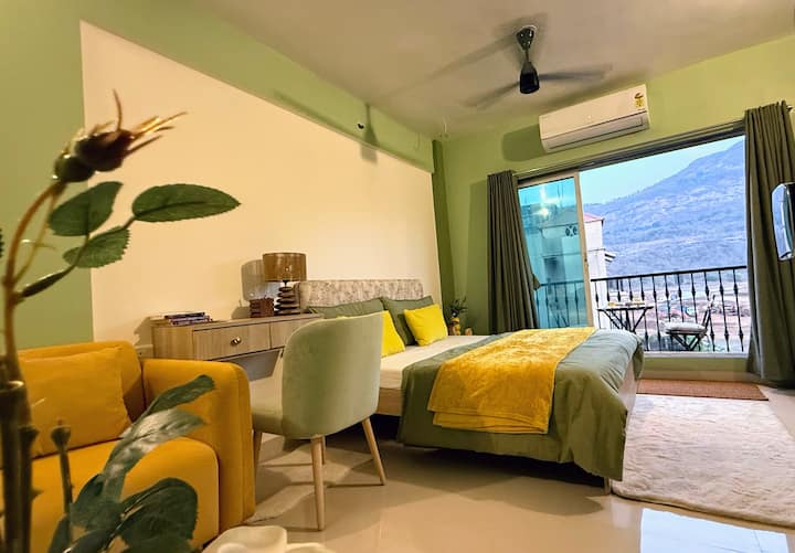 The Bey And Bae L Peaceful Cozy Workstation - Karjat