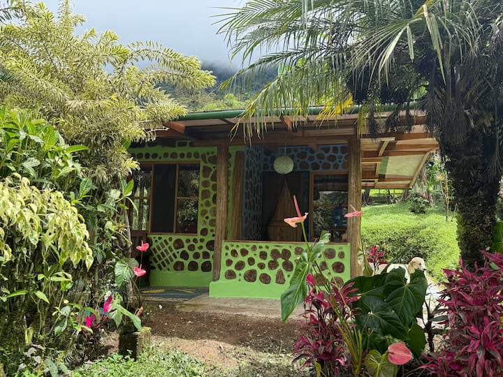 Eco-cabana #3 At La Lomita. Mindo. Pool & Sauna. - Santo Domingo de los Tsachilas