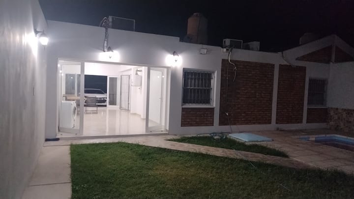 Casa En Pocito San Juan Tranquila Para Familias - San Juan