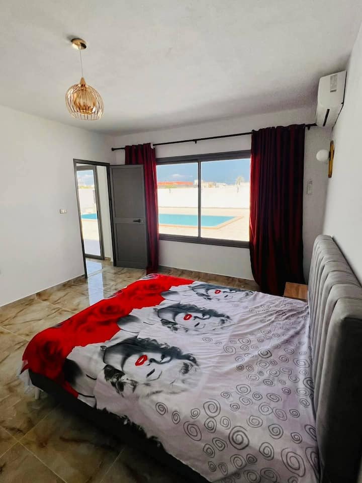 Villa Neuve S4 Avec Piscine - Mahdia