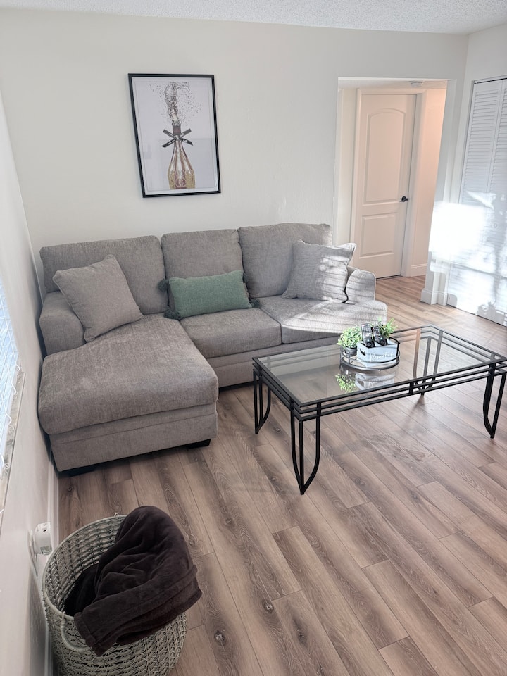 Tampa Bays Hidden Gem - Tampa, FL