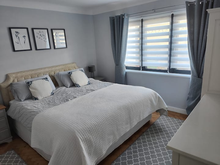 Jersey Holiday Home With Carpark Space - Jersey