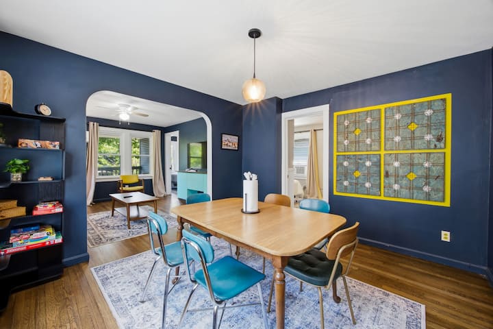 Tremont 3br | Walk To Dining | Near Downtown - Cleveland, OH