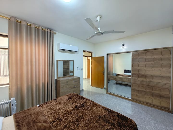 Best Value 2 Bedroom At Alharthya, Alkindi St. - Baghdad