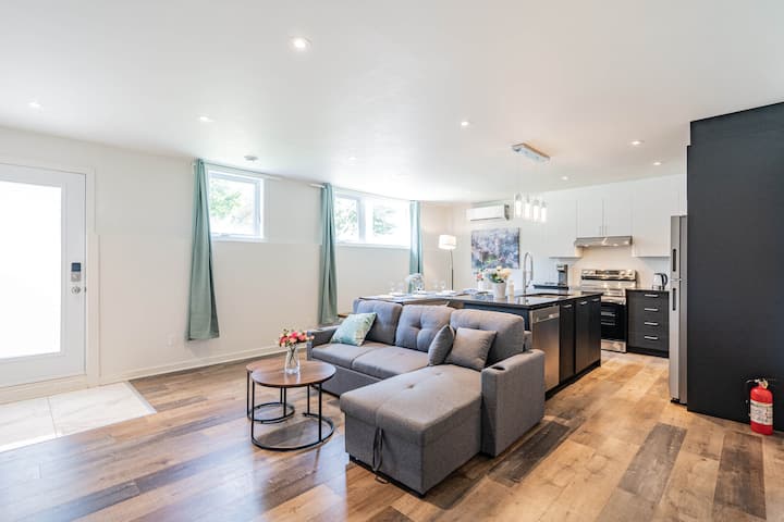 Modern Place | Free Parking | Best Family Travel - Longueuil