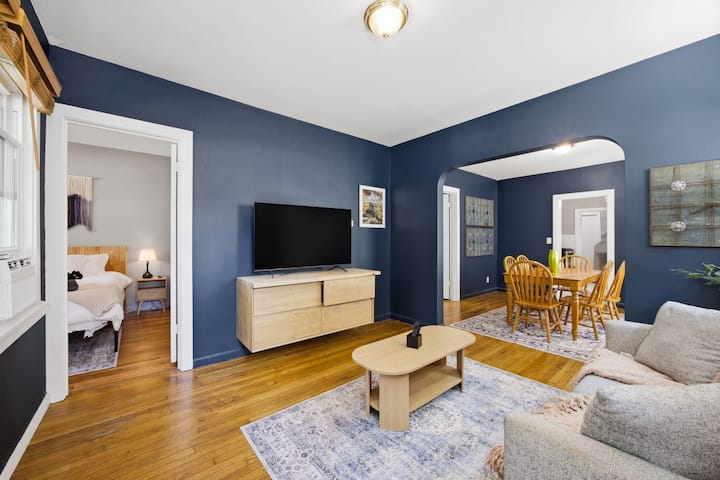 Charming Tremont 3br | Minutes To Downtown - Cleveland