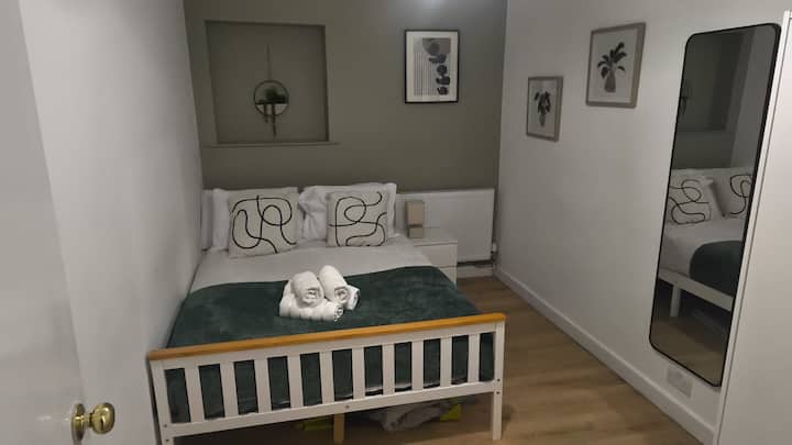 Cozy Central Flat Netflix - Oxford