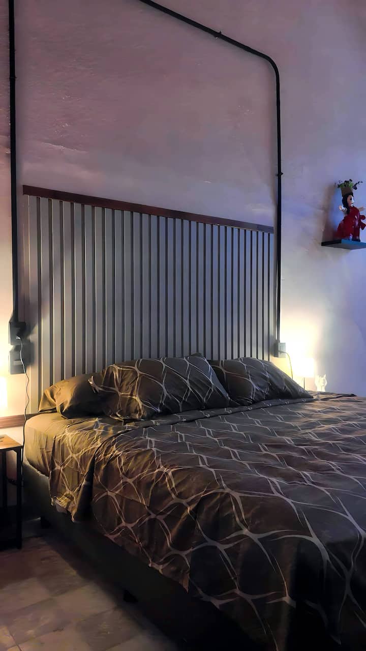 The Mercedes Room - Mexiko