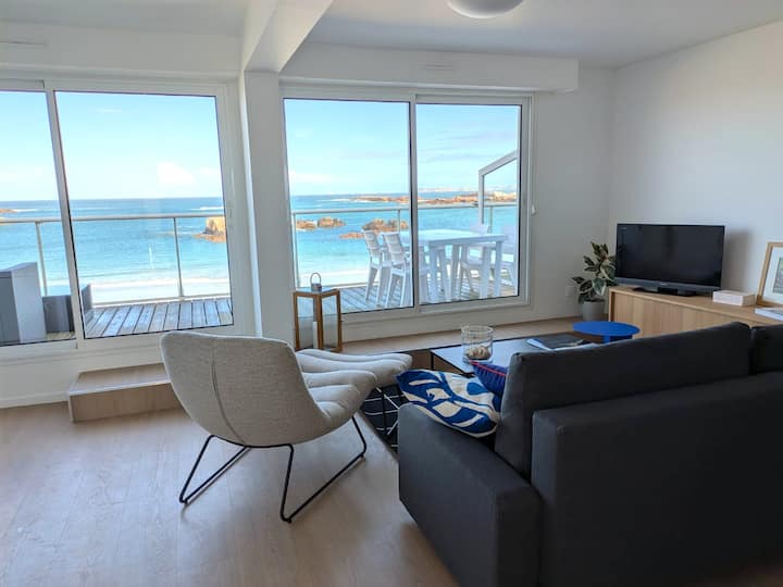 Appartement Vue Mer Exceptionnelle, Wifi, Parking - Trégastel