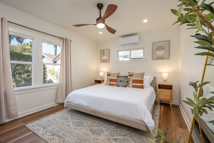 Modern, Quiet 1br | W/d + Ac | Covered Parking - Long Beach, CA