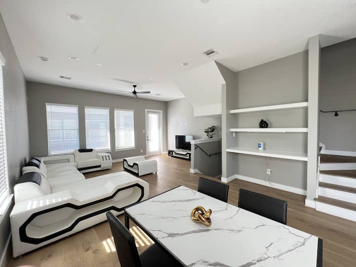 Newly Built Townhome - Independence Heights - Independence Heights - Houston