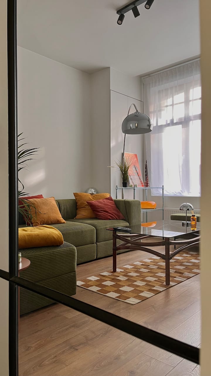 Premium Verblijf Voor 6, In Een Modern Interieur. - Gand