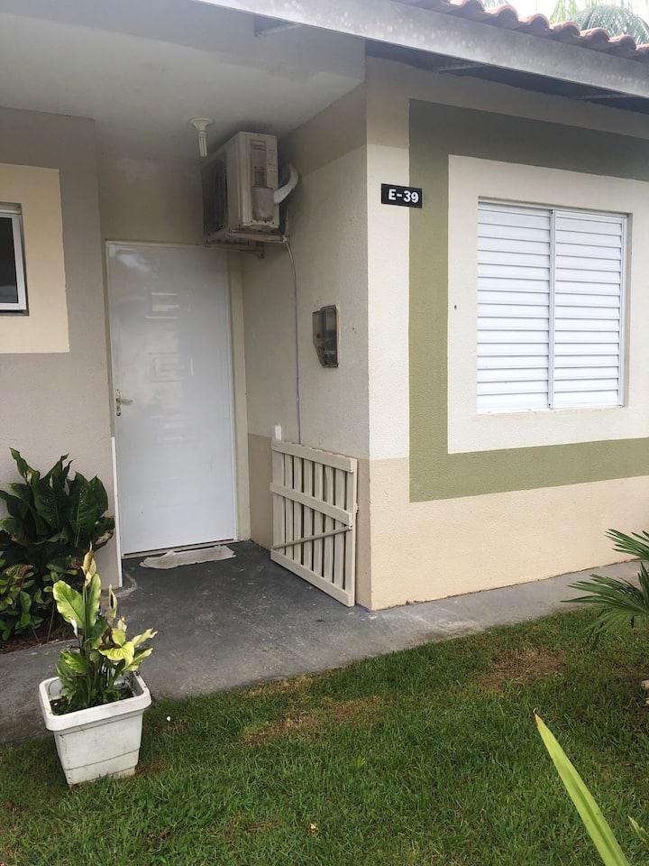 Condomínio Moradas 2 - Santo Amaro da Imperatriz