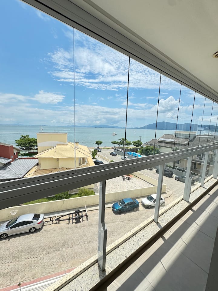 Apartamento A 50 Metros Do Mar Na Praia De Fora - Palhoça