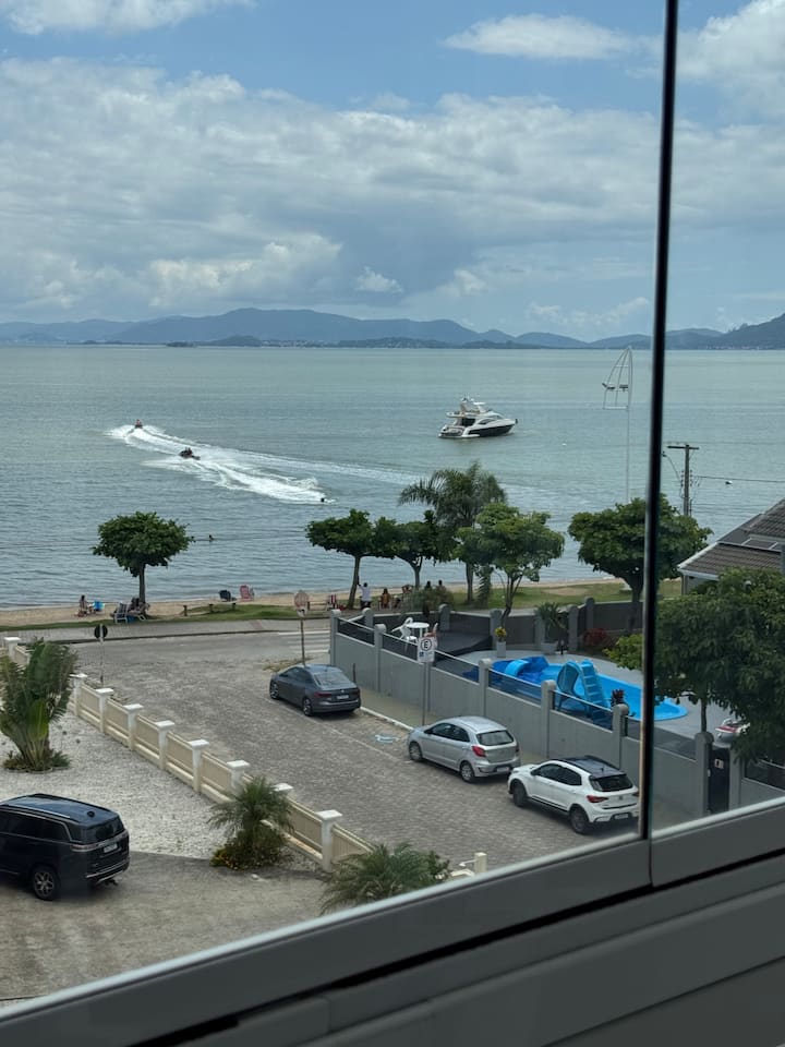 Apartamento A 50 Metros Do Mar Na Praia De Fora - Palhoça