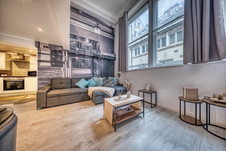 City Centre Gem | Sleeps 5 | Walk To Dock&arena - Wirral