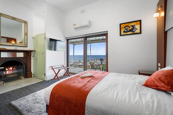 Boutique Room 8 Views  Of  Burnie And Ocean - 伯爾尼