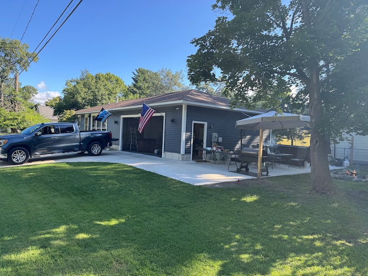 Lake Michigan Paradise - Muskegon, MI