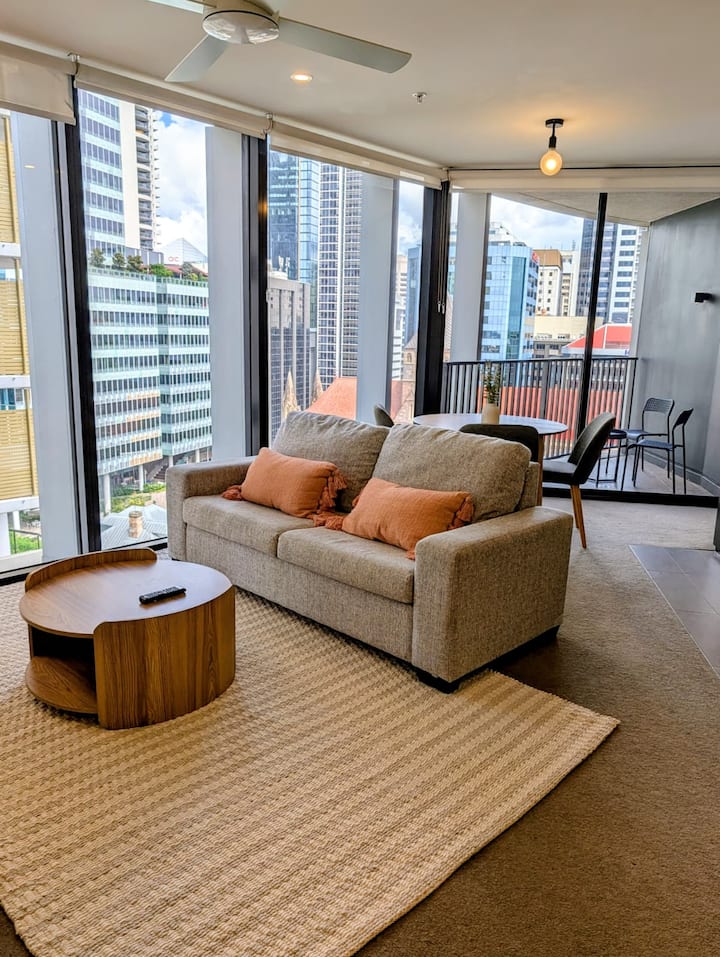 Premium Unit W/ Rooftop Pool In The Heart Brisbane - Spring Hill