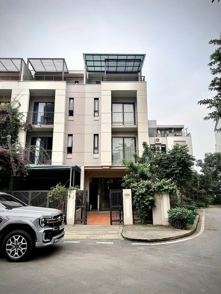 Villa Royal Lotus 5 Phòng Ngủ - Trung Tâm Du Lịch - Chine