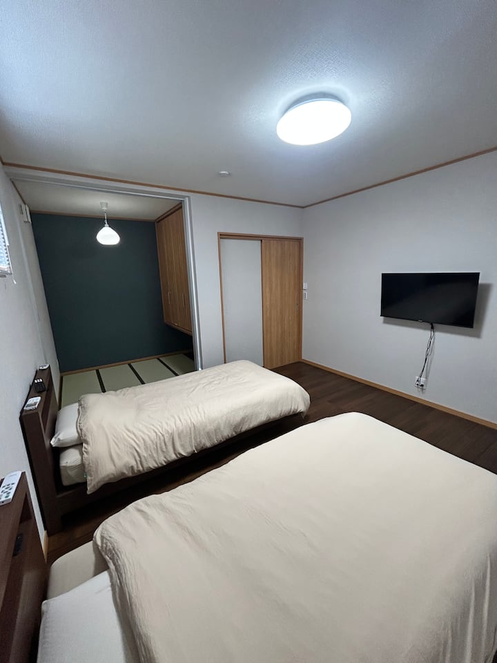 駅まで徒歩3分、ビーチまで徒歩2分という好立地のリゾート一棟貸物件！ - 鴨川市