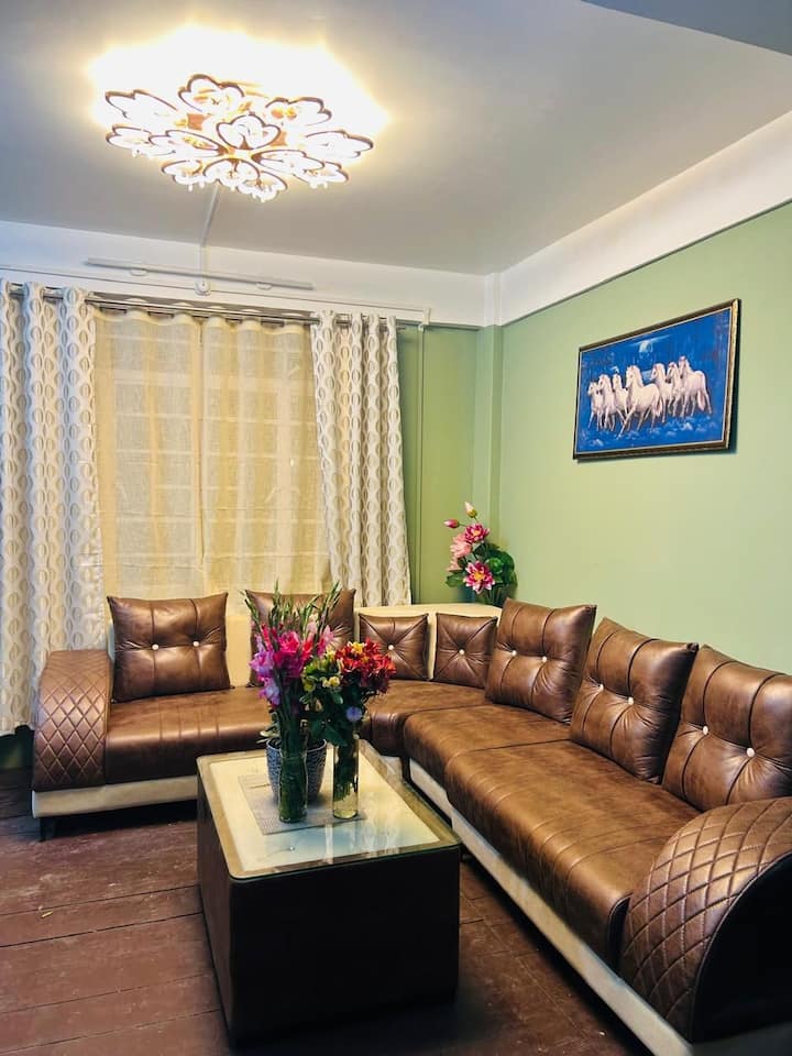 The Himalayan Cove - Darjeeling