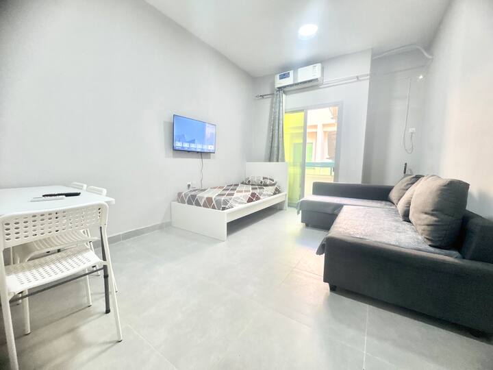 Simple & Clean Apartment Near Dubai - Sharjah
