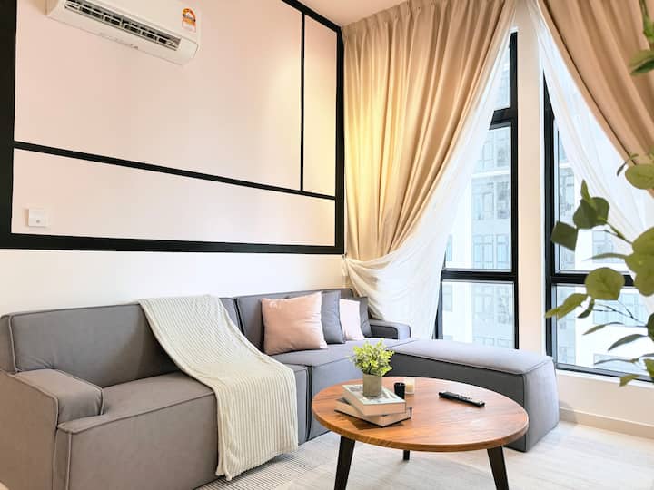 Space Residency 30f Near Ksl | Urban Comfort - Johor Bahru