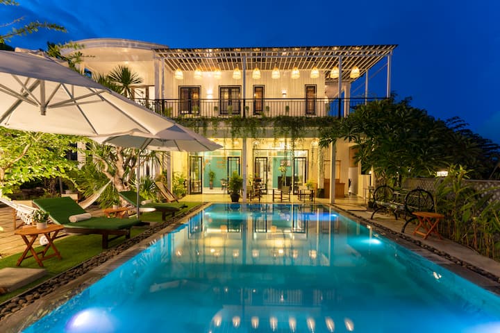 Palmara Poolvilla - 16 Person - Hội An