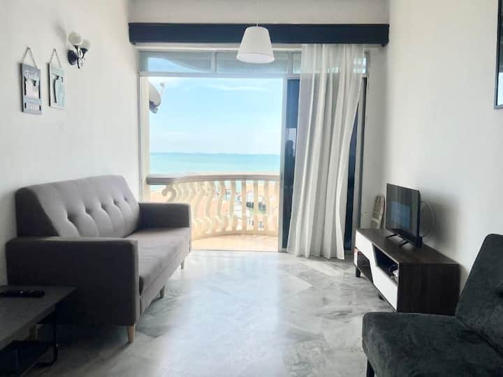 Seaview Homestay At Port Dickson | Walk To Beach - Port Dickson