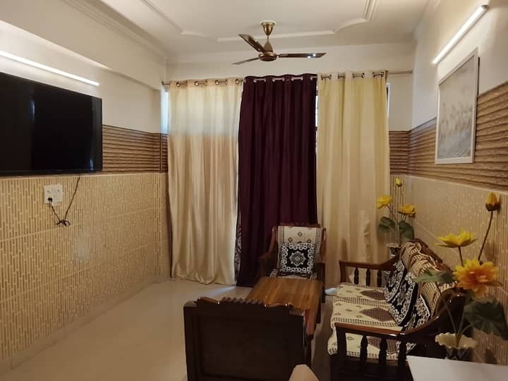 E-sadan Is A Peaceful And Well-maintained Ooh. - Agra