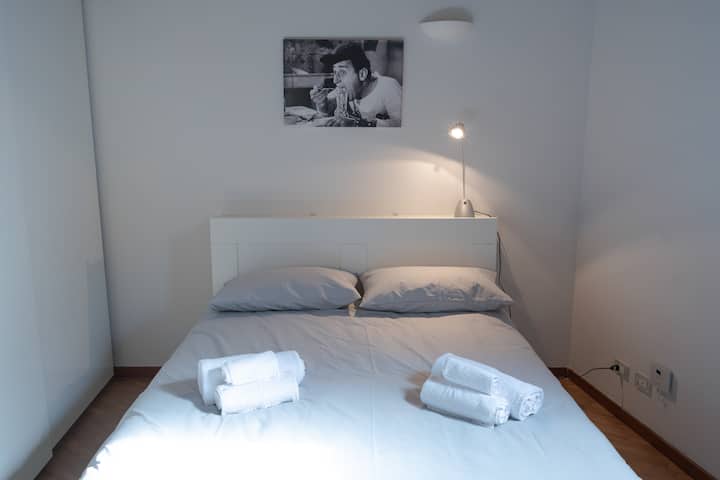 De Caris Home - Simple Comfy Apartment - Bari