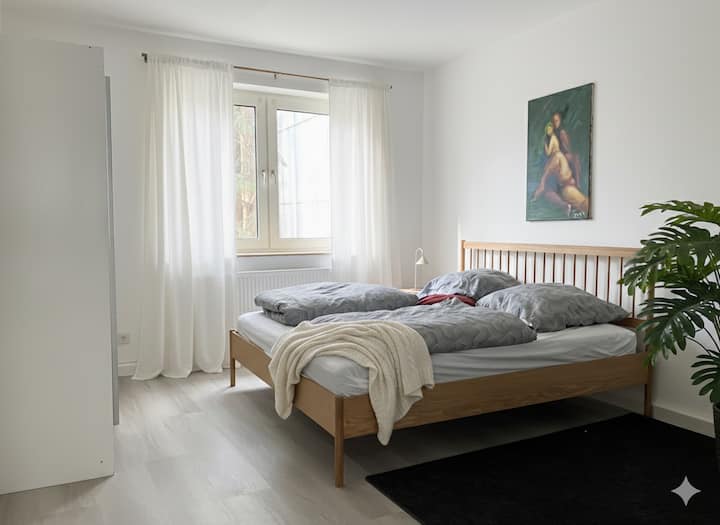 Top Modernes Apartment Direkt An Messe, Cali - Essen