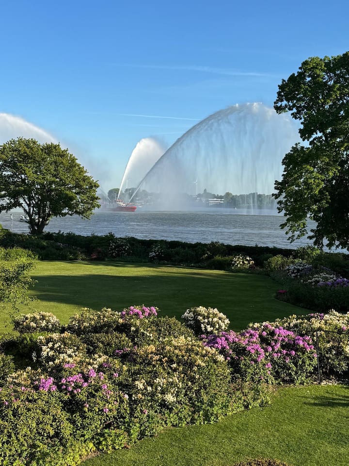 Wohnen Mit Blick Auf Die Elbe! - Hamburg
