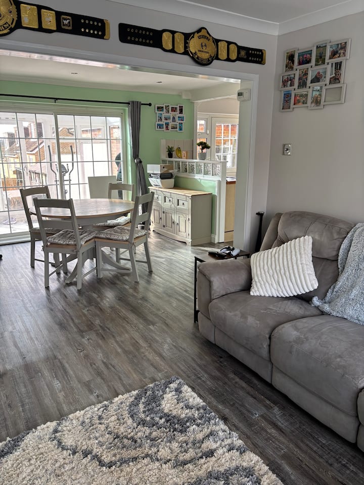 Grand Prix Stay - 4 Bed, 14 Mins To Silverstone - Banbury