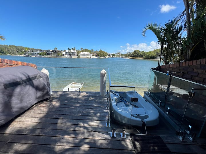 Water Views In Noosa - Perfect Holiday Destination - Noosa