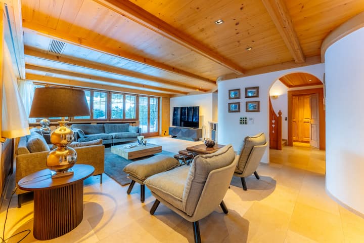 Chalet Eclipse

The Hidden Wonder - Gstaad