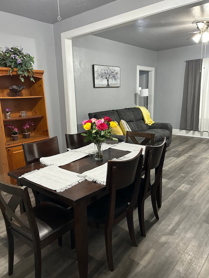 Why Hotel When You Can Home? - Toledo, OH