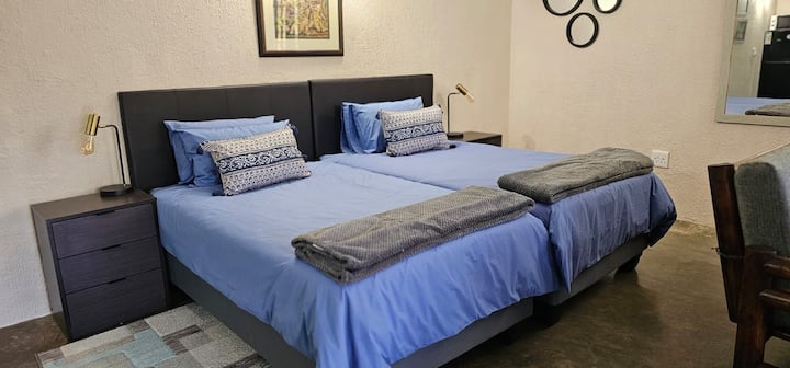 Carol's Bachelor Pad - Hazyview