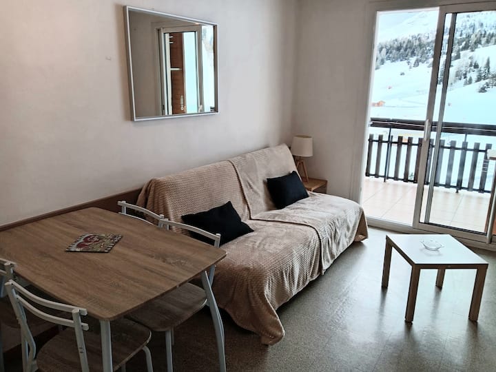 Appartement Au Pied Des Pistes Face Au Pic De Bure - Super Dévoluy