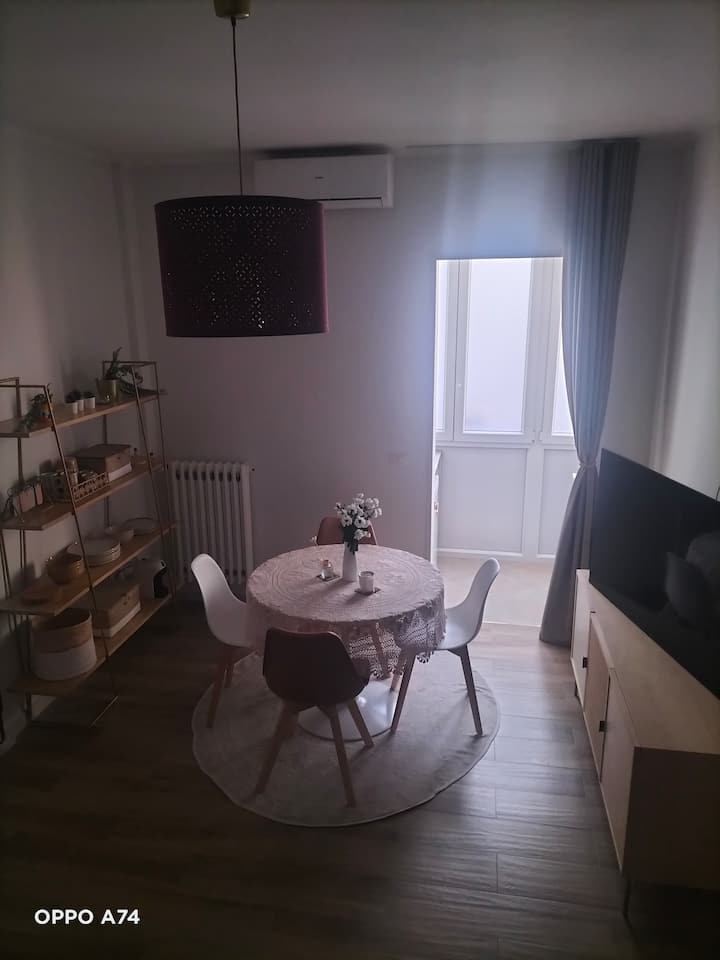 50 M From The Sea - Bari