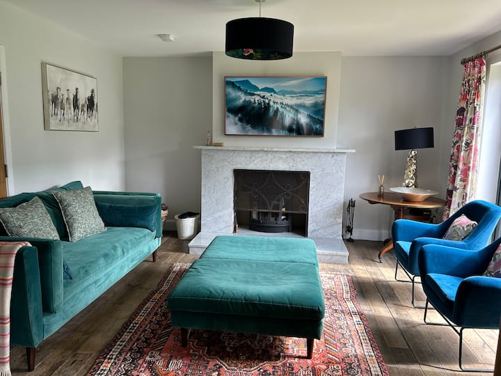 Large, Luxurious House With Hot Tub Close To Sea - Arundel